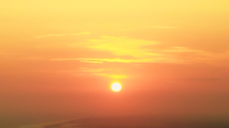 Paralayang Kelas Dunia, Aktivitas Sport Tourism di Puncak Matantimali ...