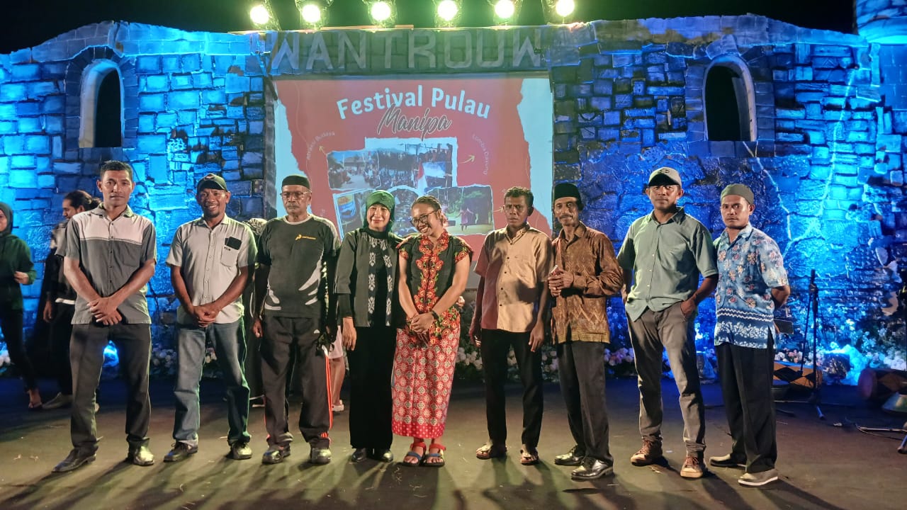 Bu Yusnita dan Semangat Mengangkat Potensi Pariwisata Seram Bagian ...